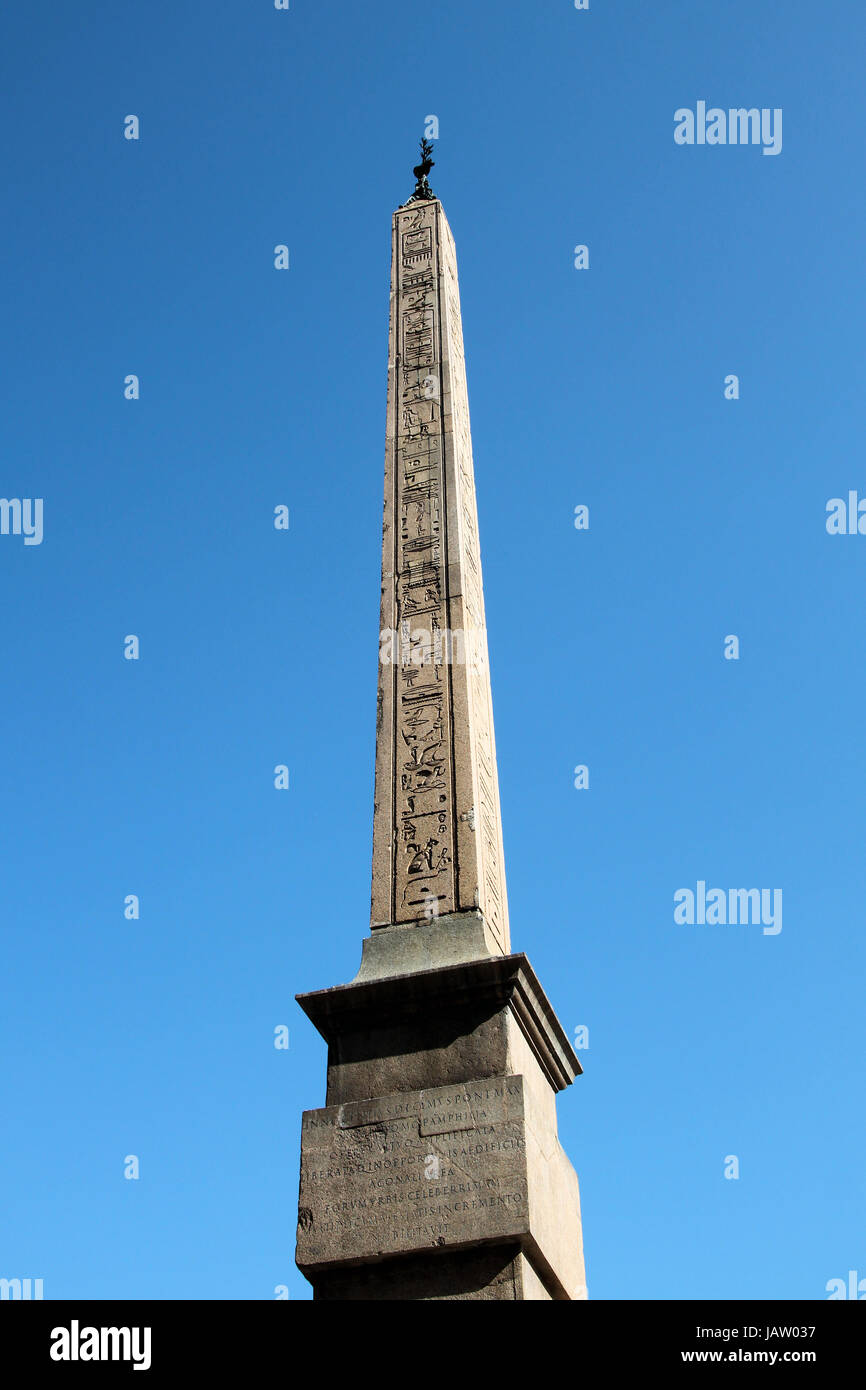 Piazza navona obelisco hi-res stock photography and images - Alamy