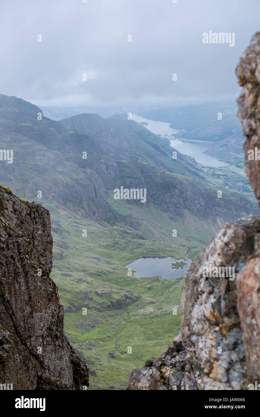 valley view from mountain top snowdonia Stock Photo - Alamy