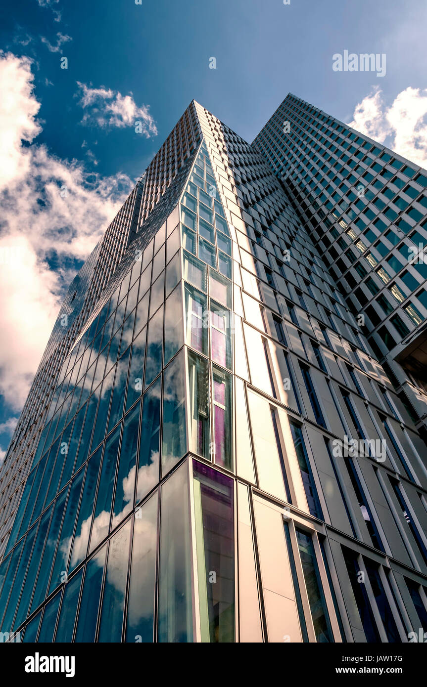Multi storey hotel building hi-res stock photography and images - Alamy