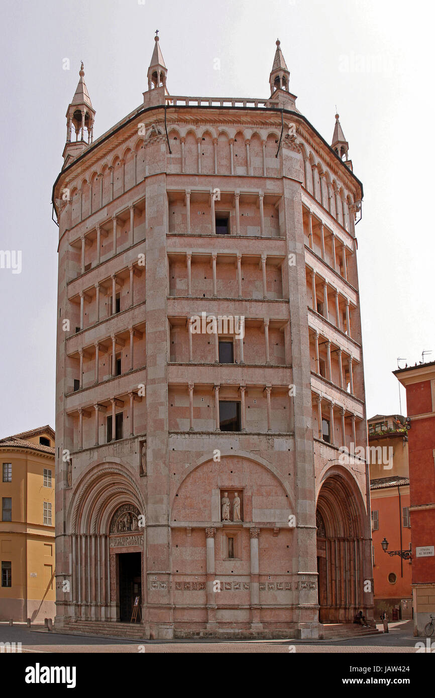 Octagon architecture hi-res stock photography and images - Alamy