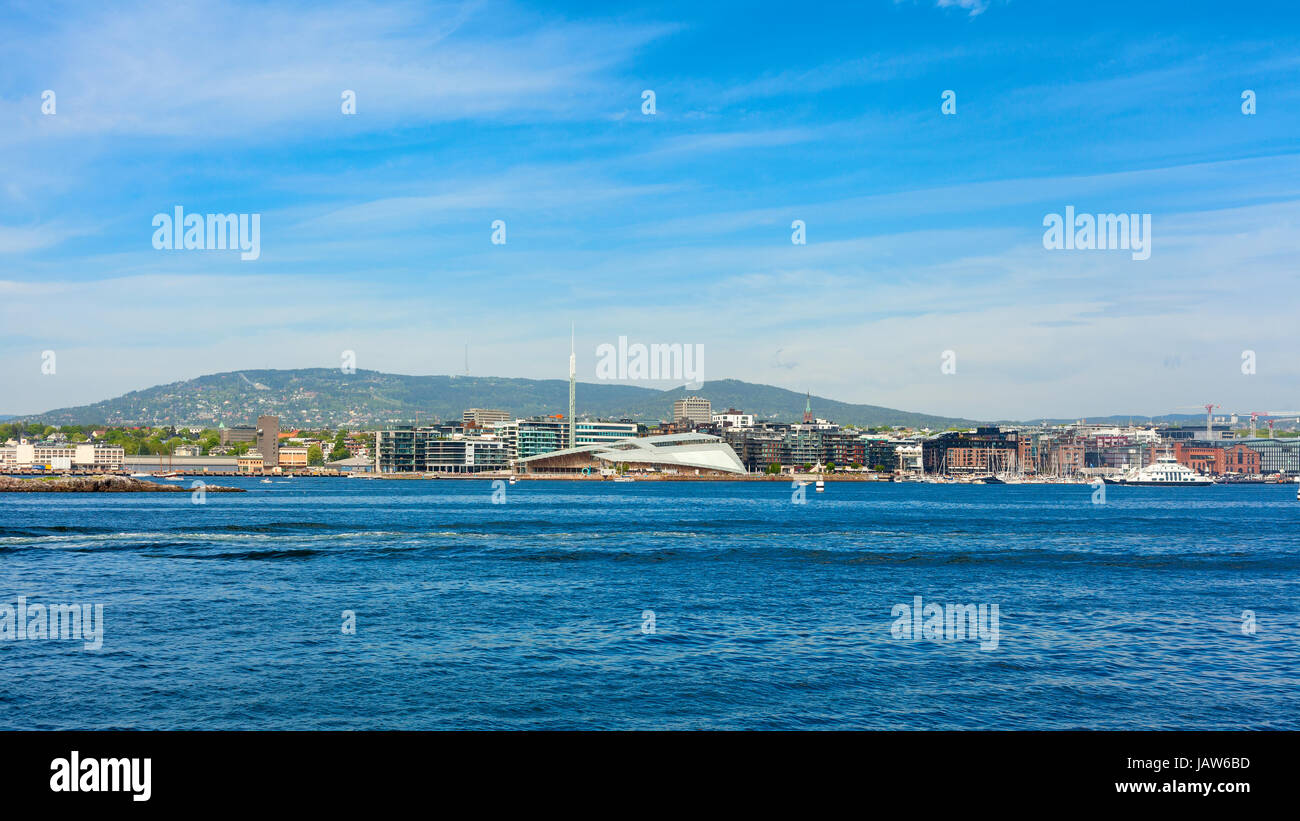amazing port view in the city of oslo Stock Photo - Alamy