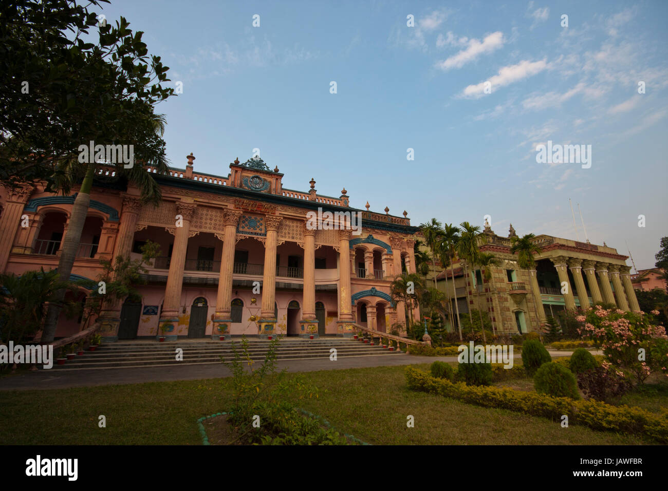 Ananda lodge hi-res stock photography and images - Alamy