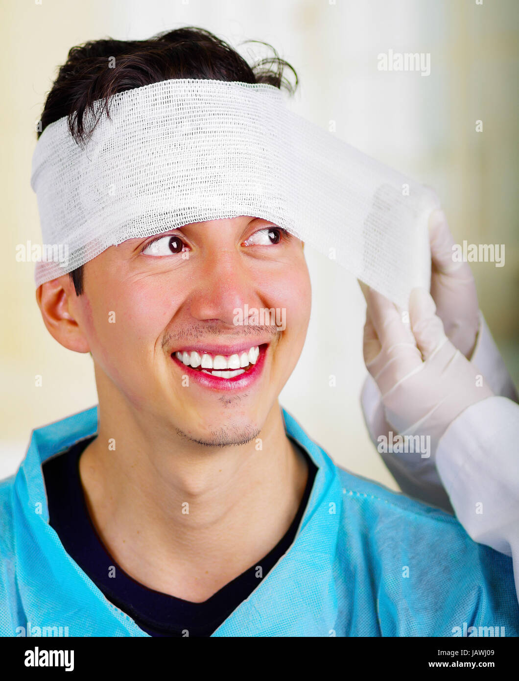 Bandaged man in hospital hi-res stock photography and images - Alamy
