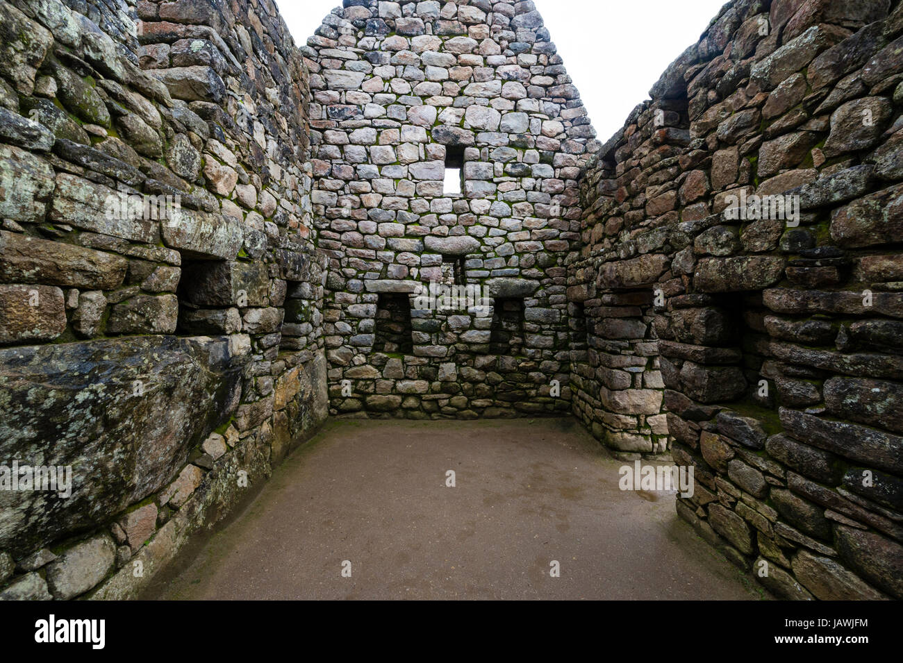 Trapezoidal building hi-res stock photography and images - Alamy