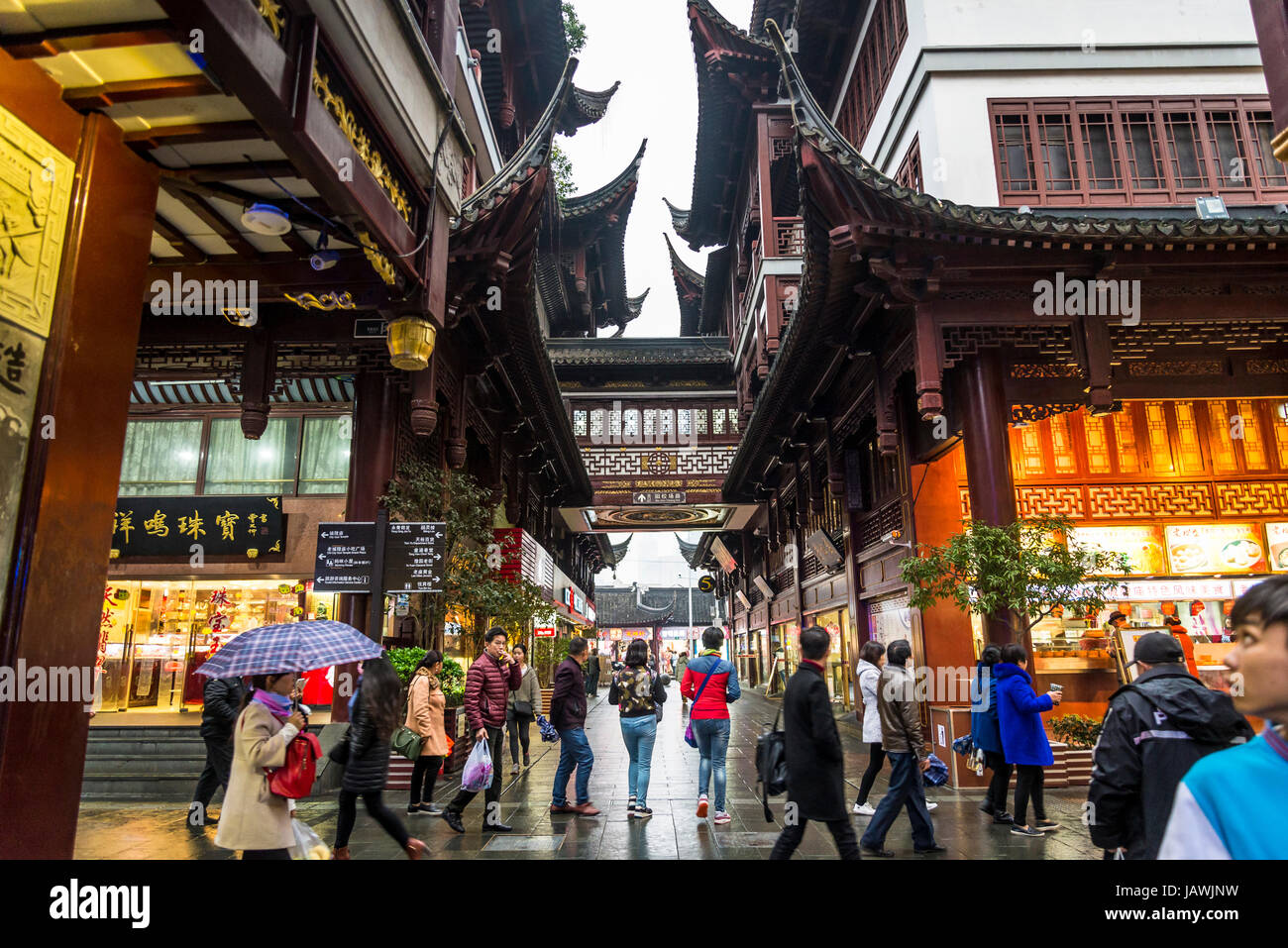 Yuyuan Garden shopping district, a busy, touristy concentration of ...