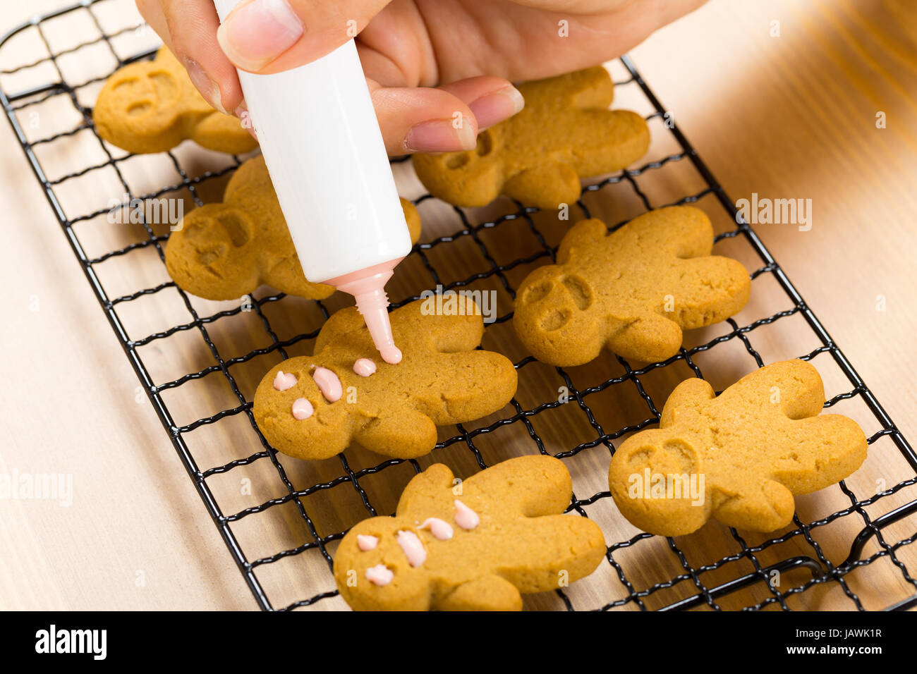 Homemade gingerbread man Stock Photo - Alamy