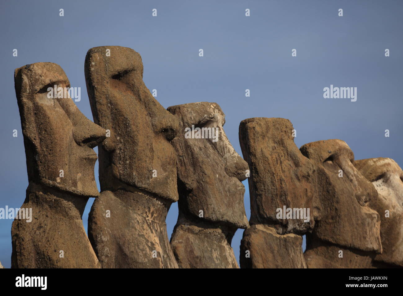 Moai steinstatue hi-res stock photography and images - Alamy