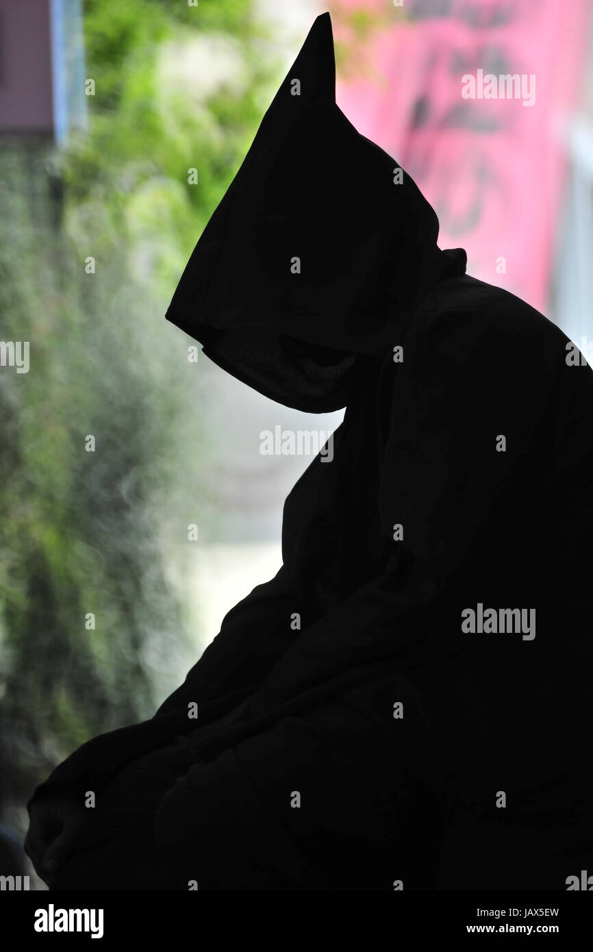 Deep devotion hi-res stock photography and images - Alamy