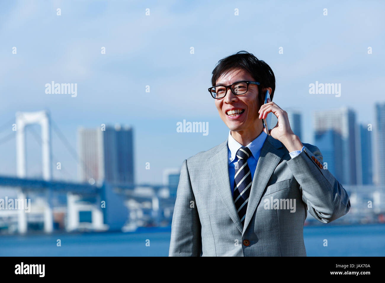 Businessman sky bridge hi-res stock photography and images - Alamy