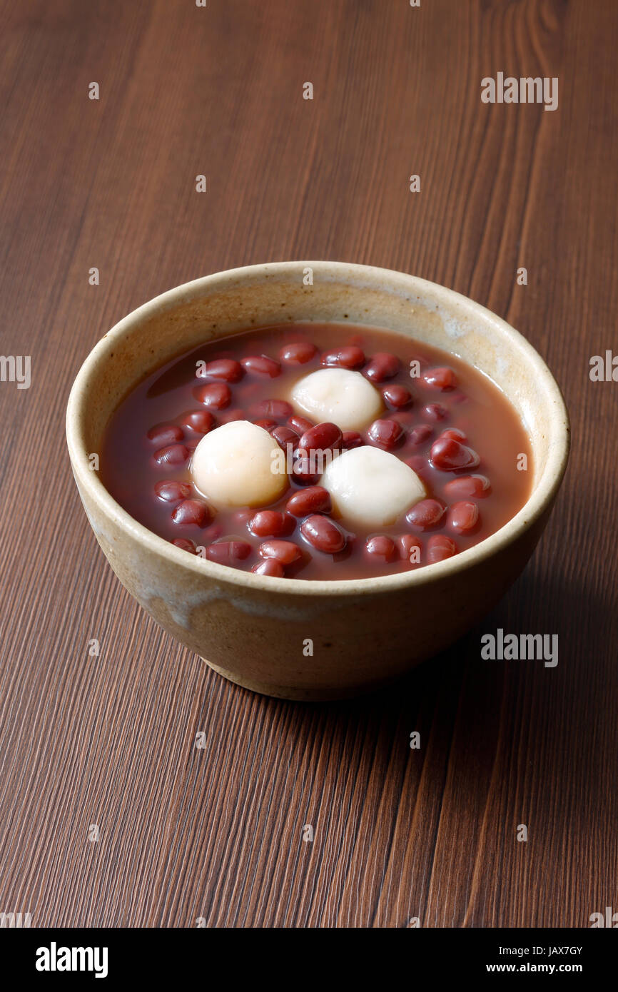 Red bean dumpling hi-res stock photography and images - Alamy
