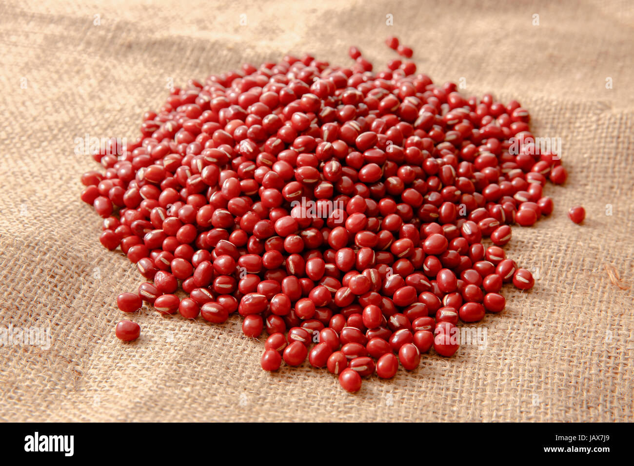 Red beans material hi-res stock photography and images - Alamy
