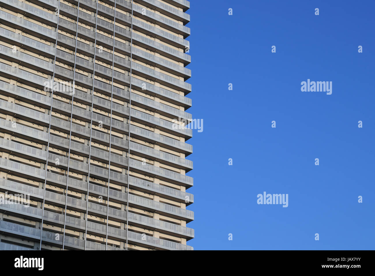 Skyscraper and blue sky, Tokyo, Japan Stock Photo - Alamy Skyscraper and blue sky, Tokyo, Japan Stock Photo - Alamy