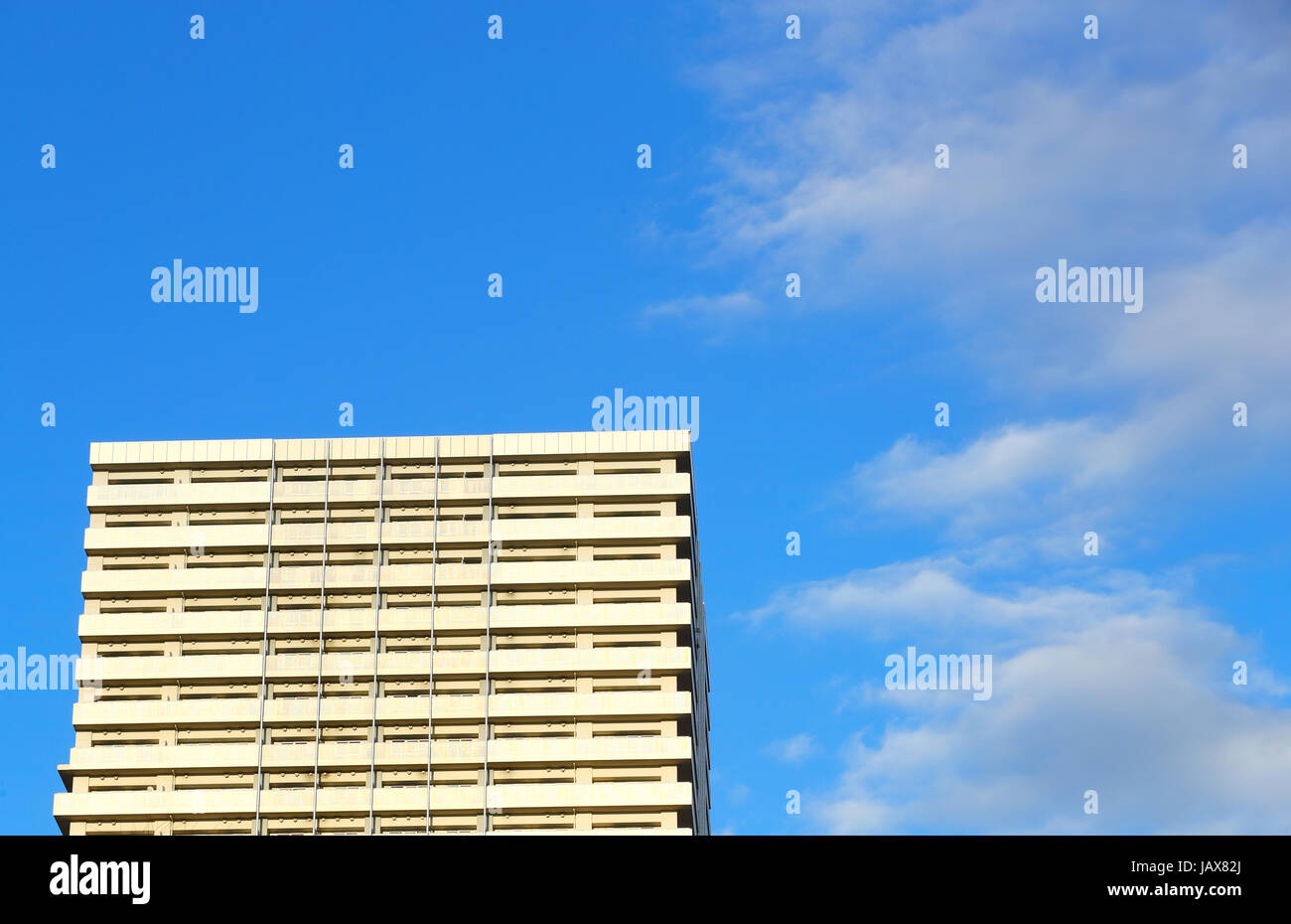 Skyscraper and blue sky, Tokyo, Japan Stock Photo - Alamy Skyscraper and blue sky, Tokyo, Japan Stock Photo - Alamy