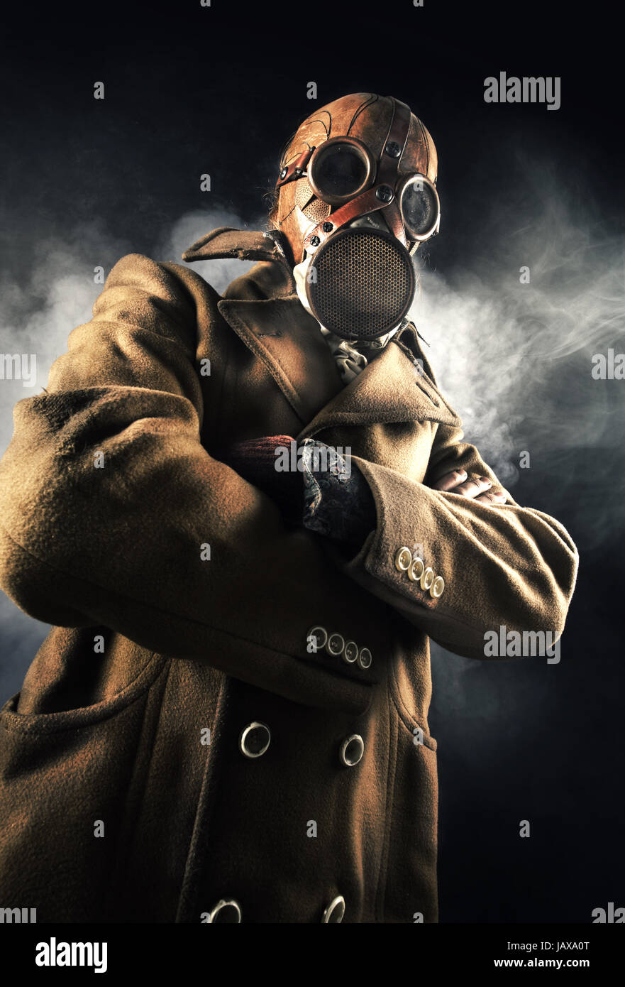 grunge portrait man in gas mask Stock Photo - Alamy