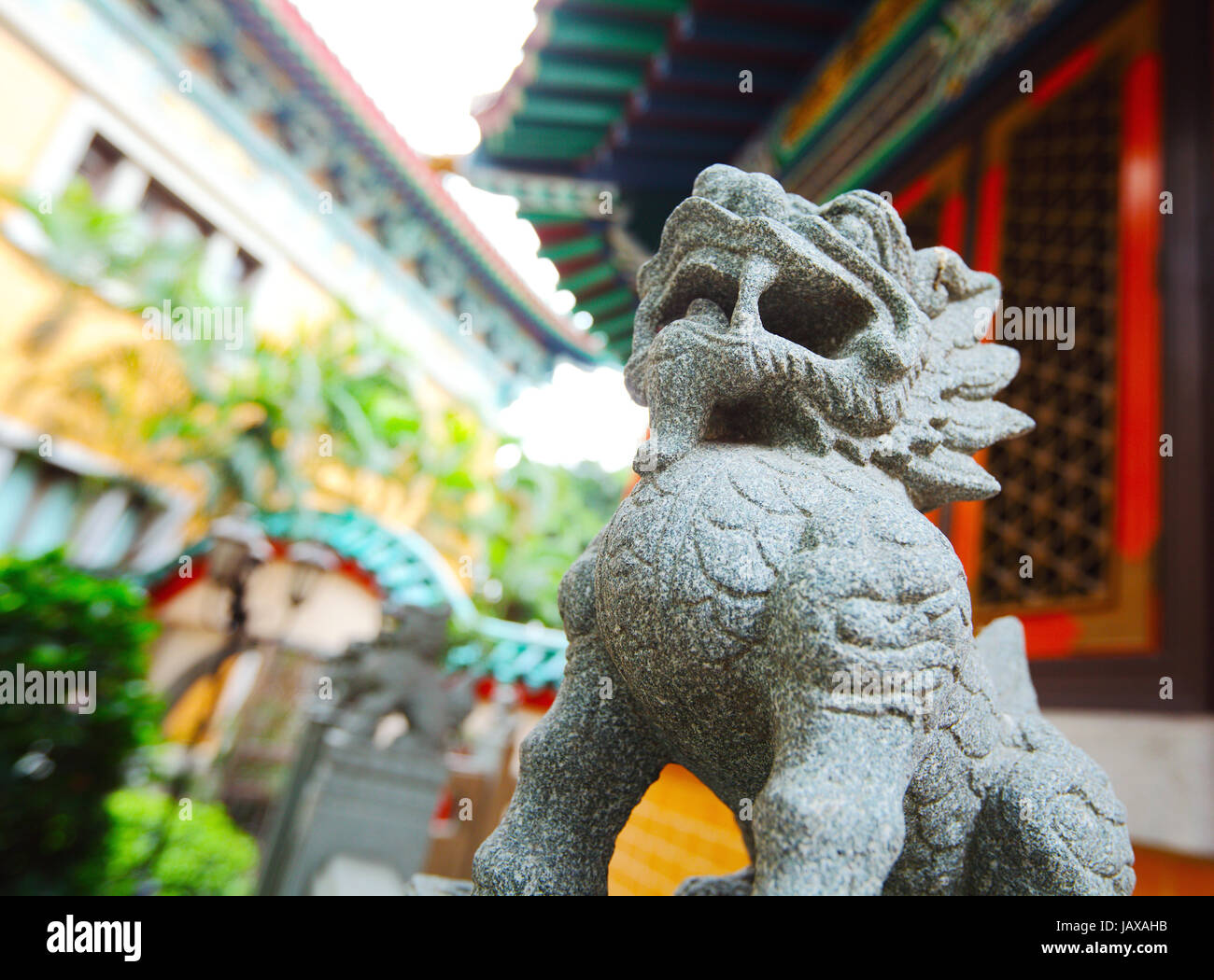 Chinese traditional dragon statue Stock Photo - Alamy
