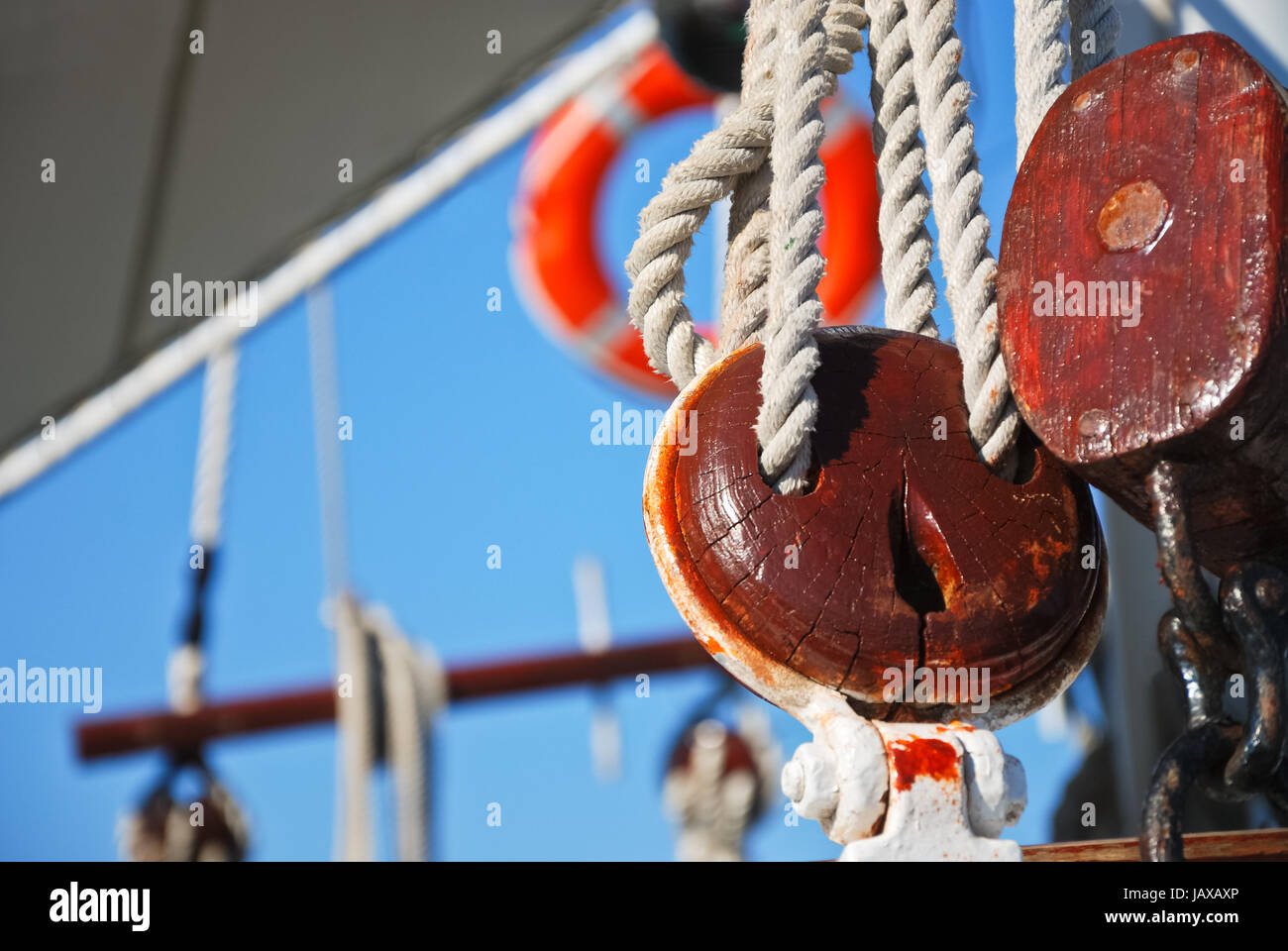 Rigging with sail of a sailing ship hi-res stock photography and images ...