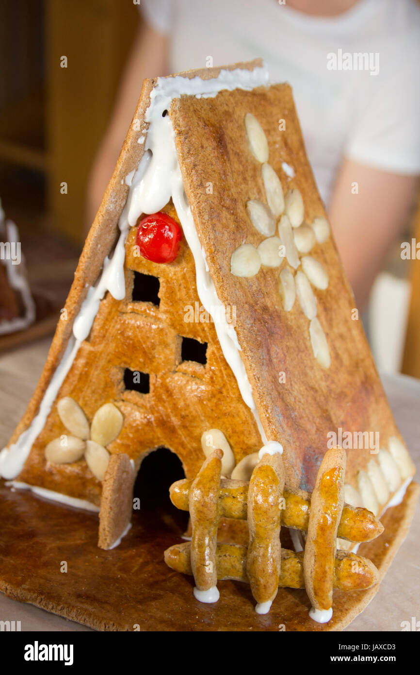 Gingerbread witch hi-res stock photography and images - Alamy