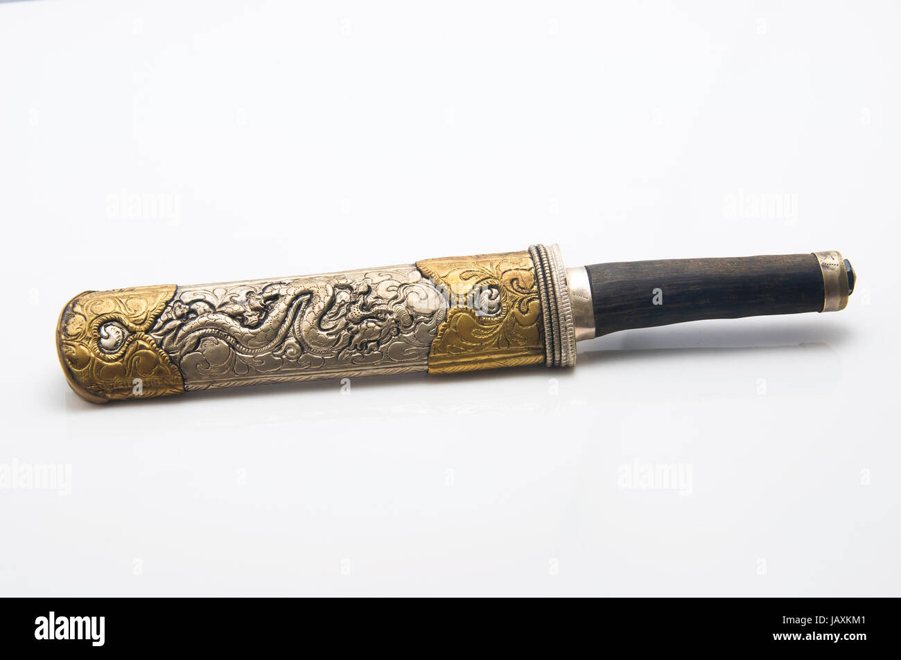 Traditional folk knives in Tibet Stock Photo - Alamy