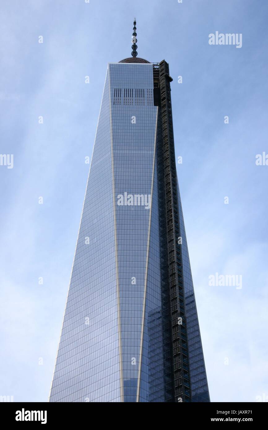 Manhattan elevator lift hi-res stock photography and images - Alamy