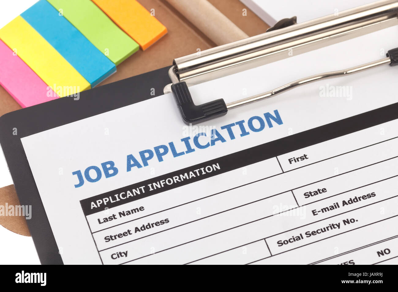 Job application form on sticky note Stock Photo - Alamy