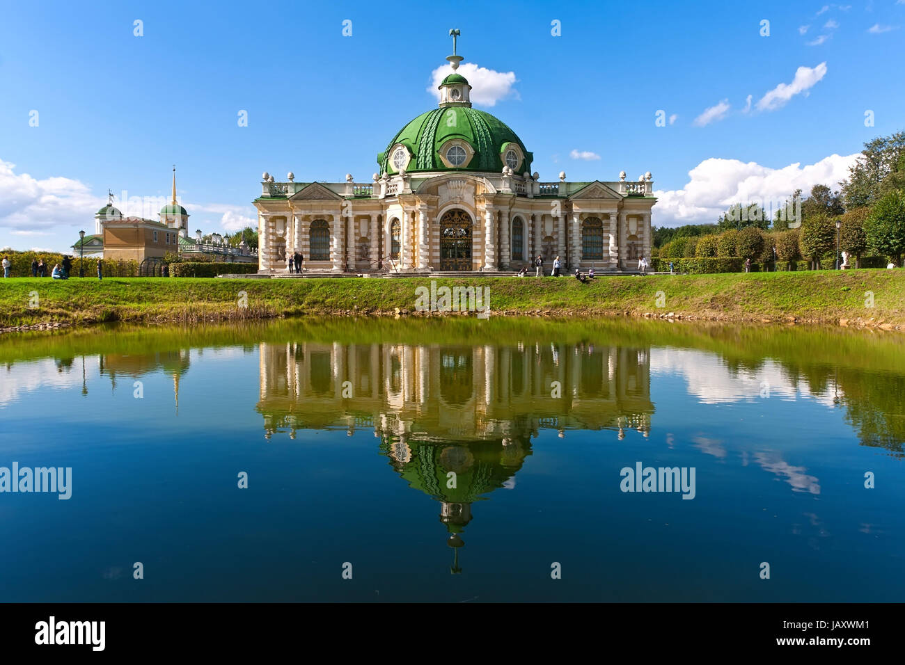 Grotto pavilion with beautiful reflection in park Kuskovo, Moscow ...