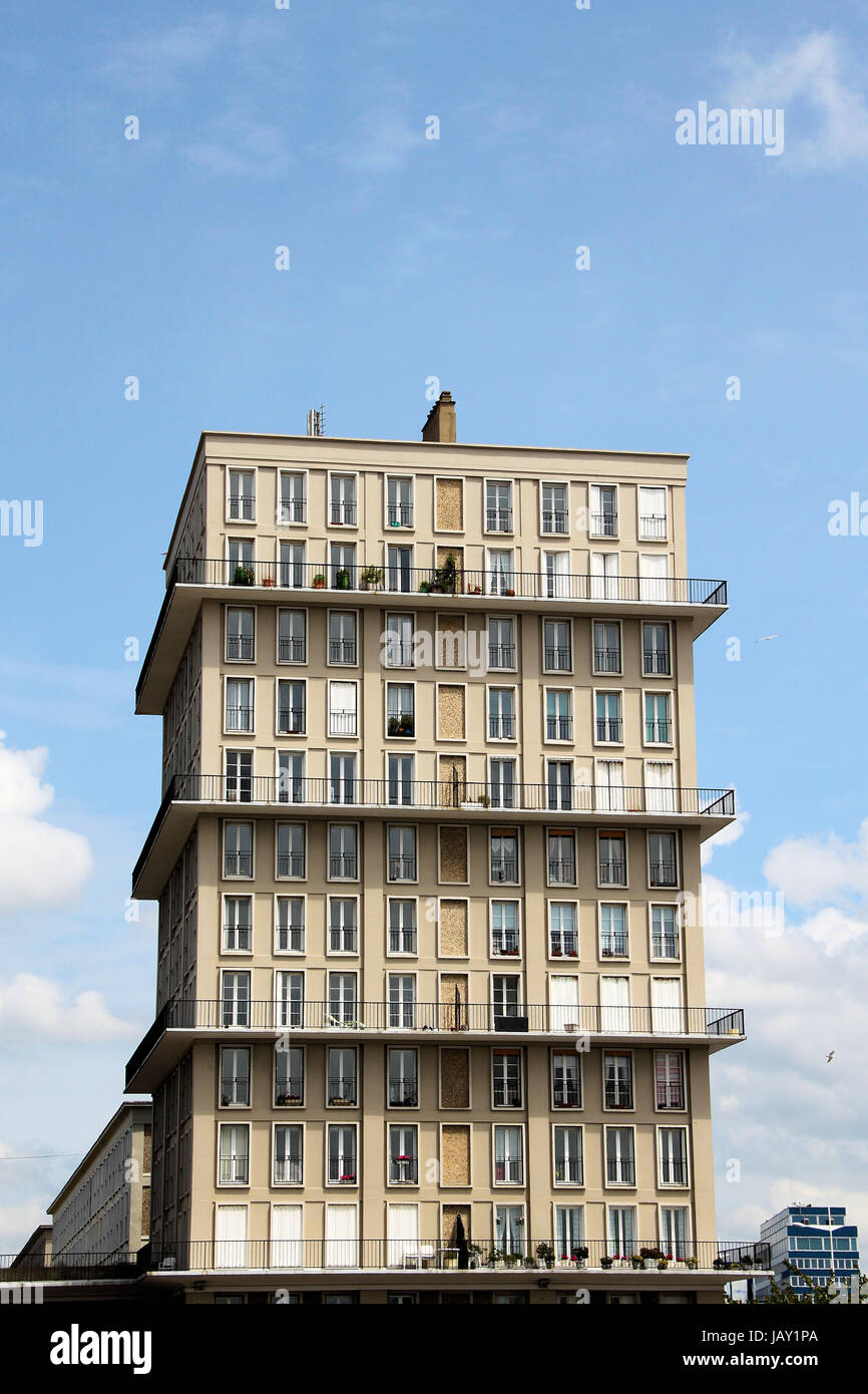 Post war architecture hi-res stock photography and images - Alamy
