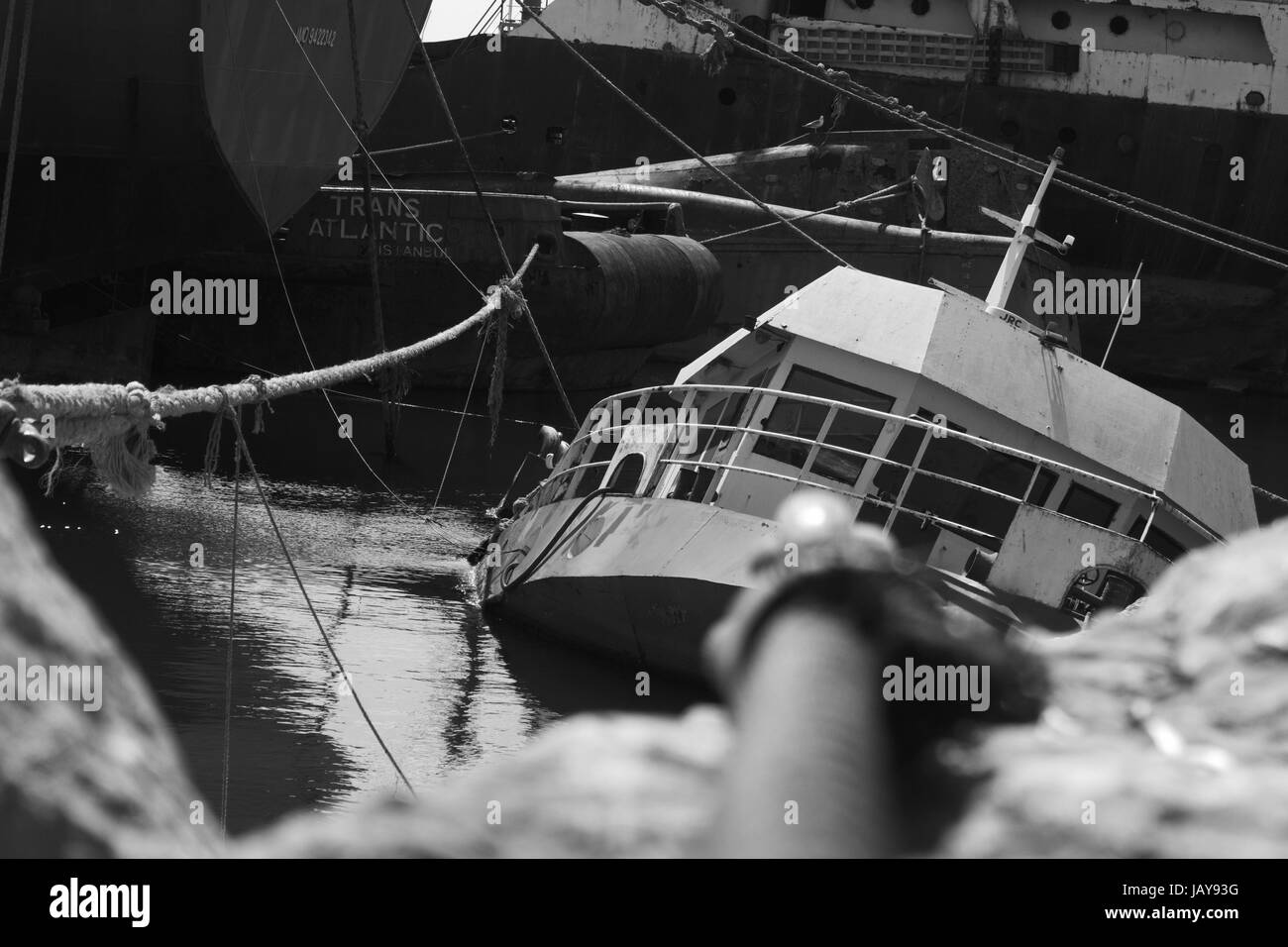 Ship boat port tug Black and White Stock Photos & Images - Alamy