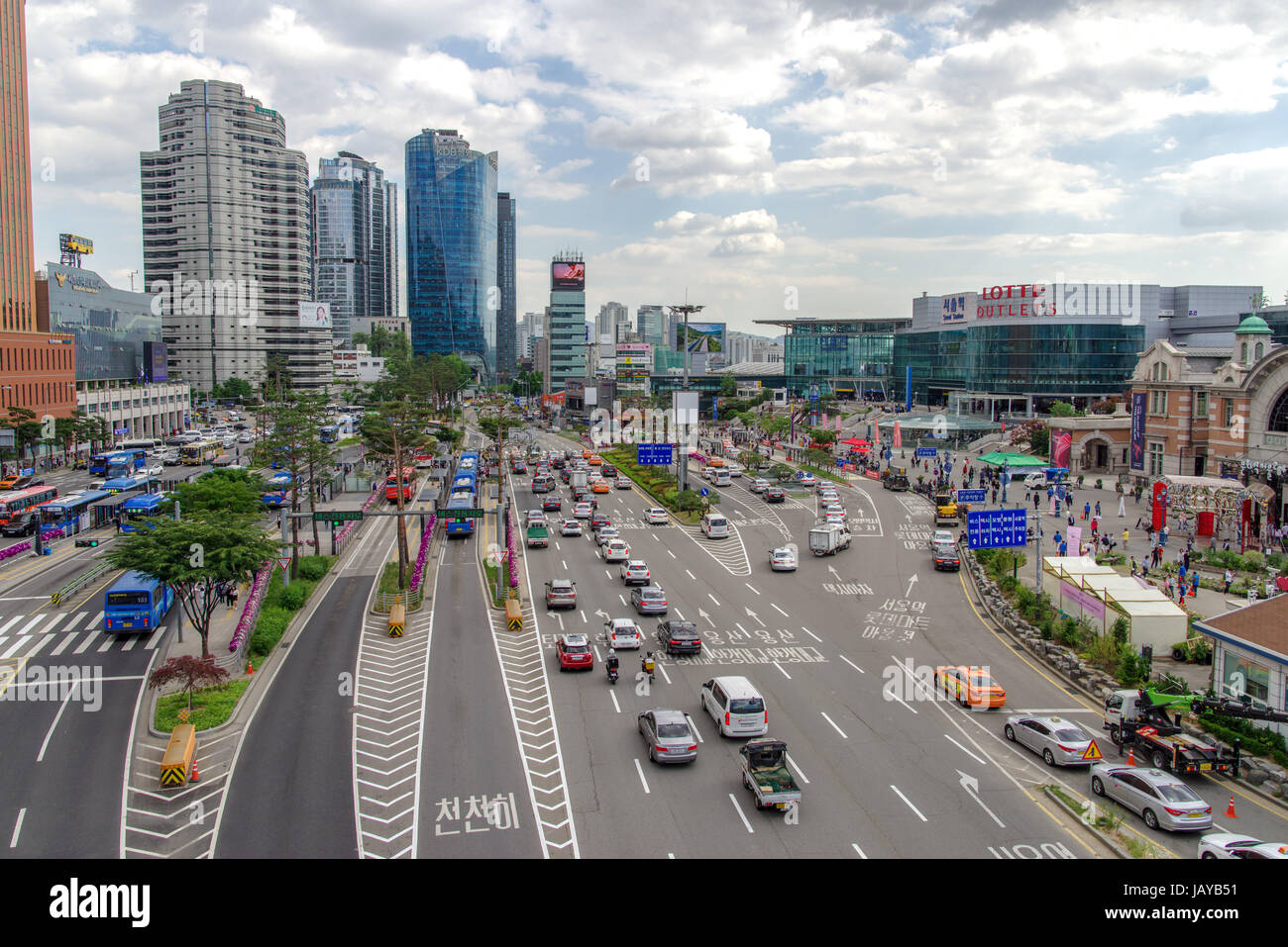 Sejong-Daero direction to Namdaemun , Seoul, Korea Stock Photo - Alamy