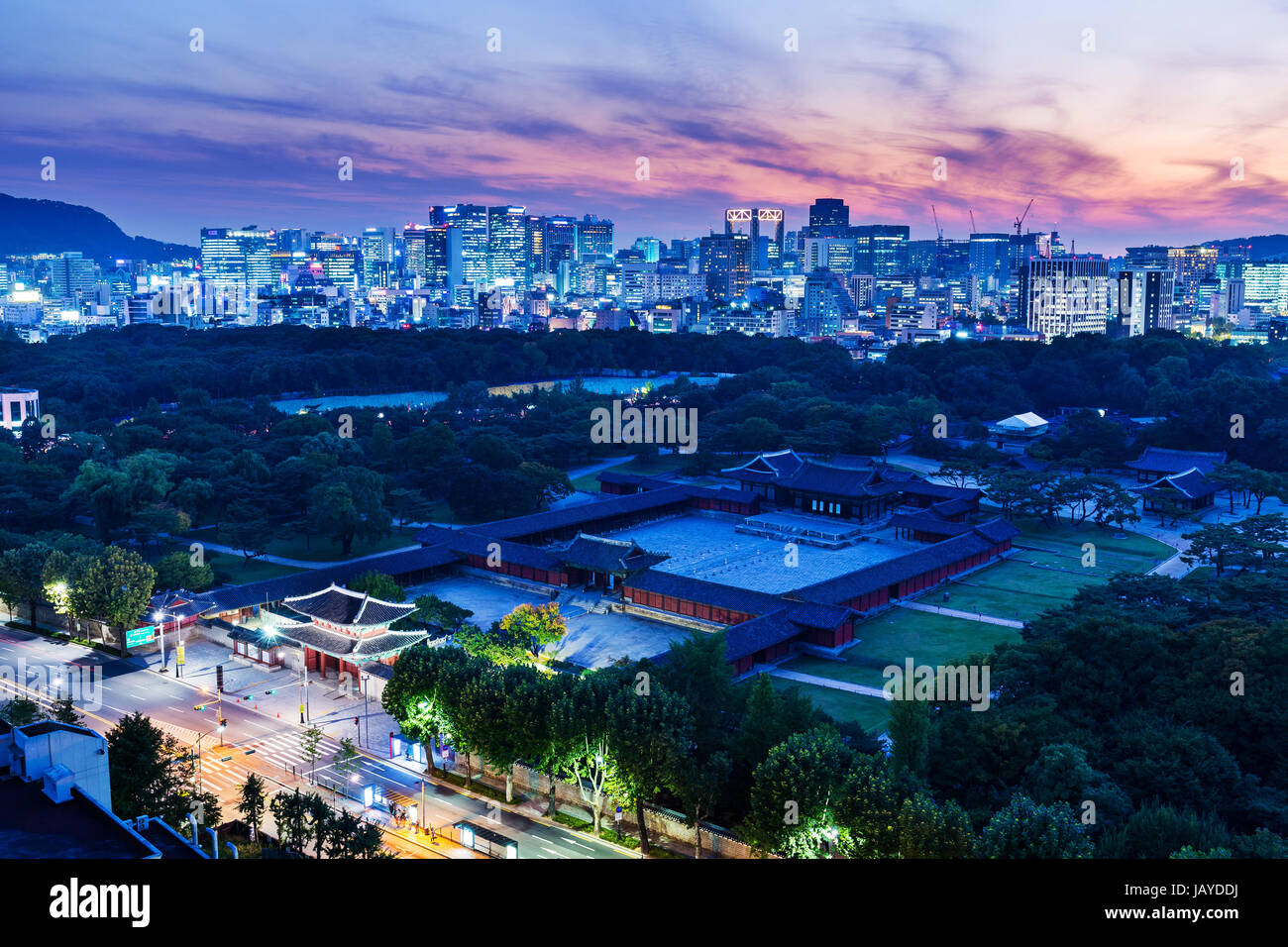 Historical landmarks seoul hi-res stock photography and images - Alamy