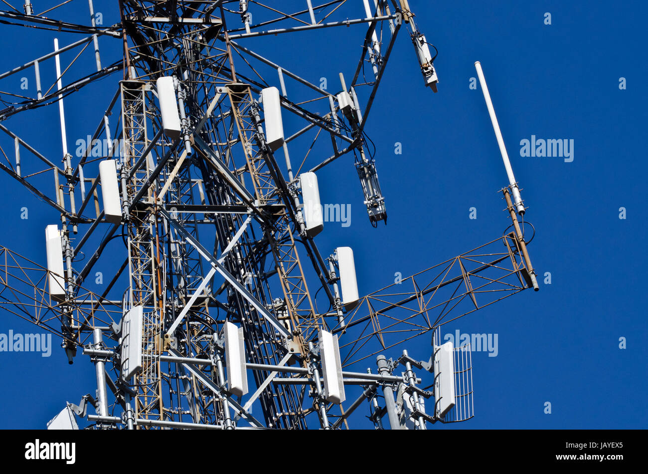 Radio tower hi hi-res stock photography and images - Alamy