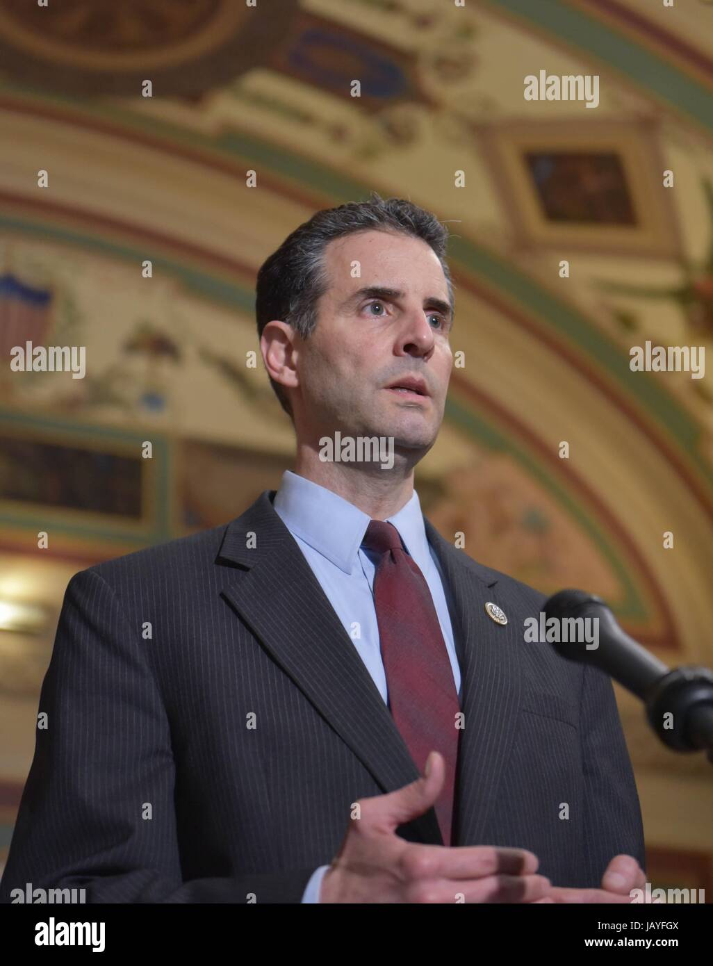 Rep john sarbanes hi-res stock photography and images - Alamy