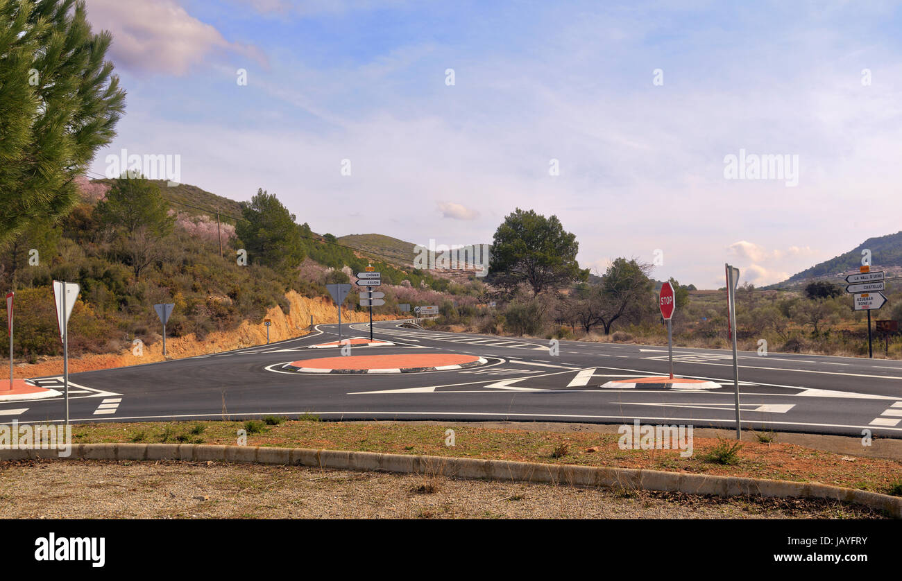 Spanish road signs hi-res stock photography and images - Alamy