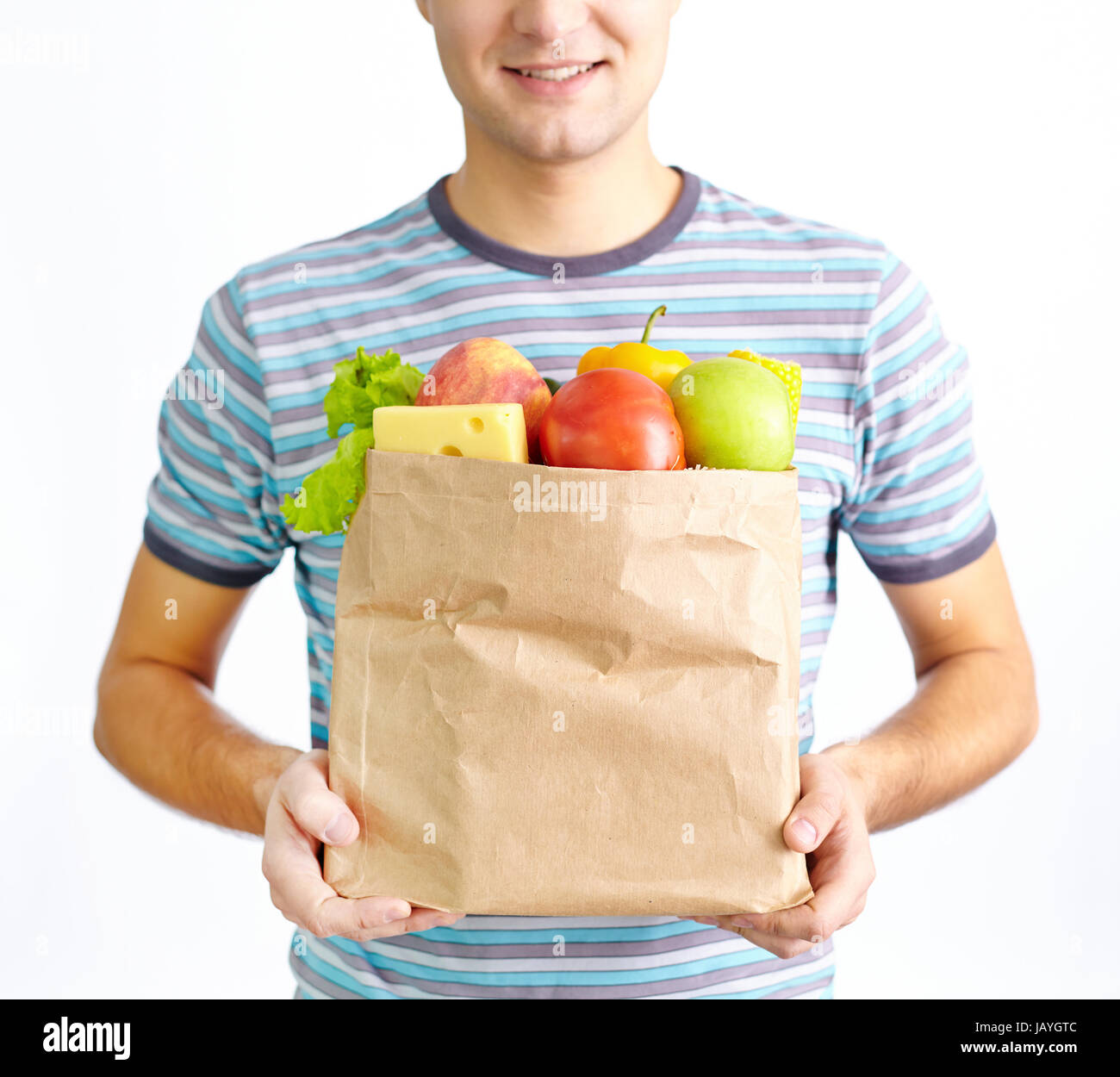 Man market veg packet hi-res stock photography and images - Alamy