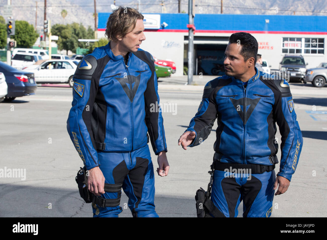 CHIPS (2017) DAX SHEPARD MICHAEL PENA DAX SHEPARD (DIR) WARNER BROS ...