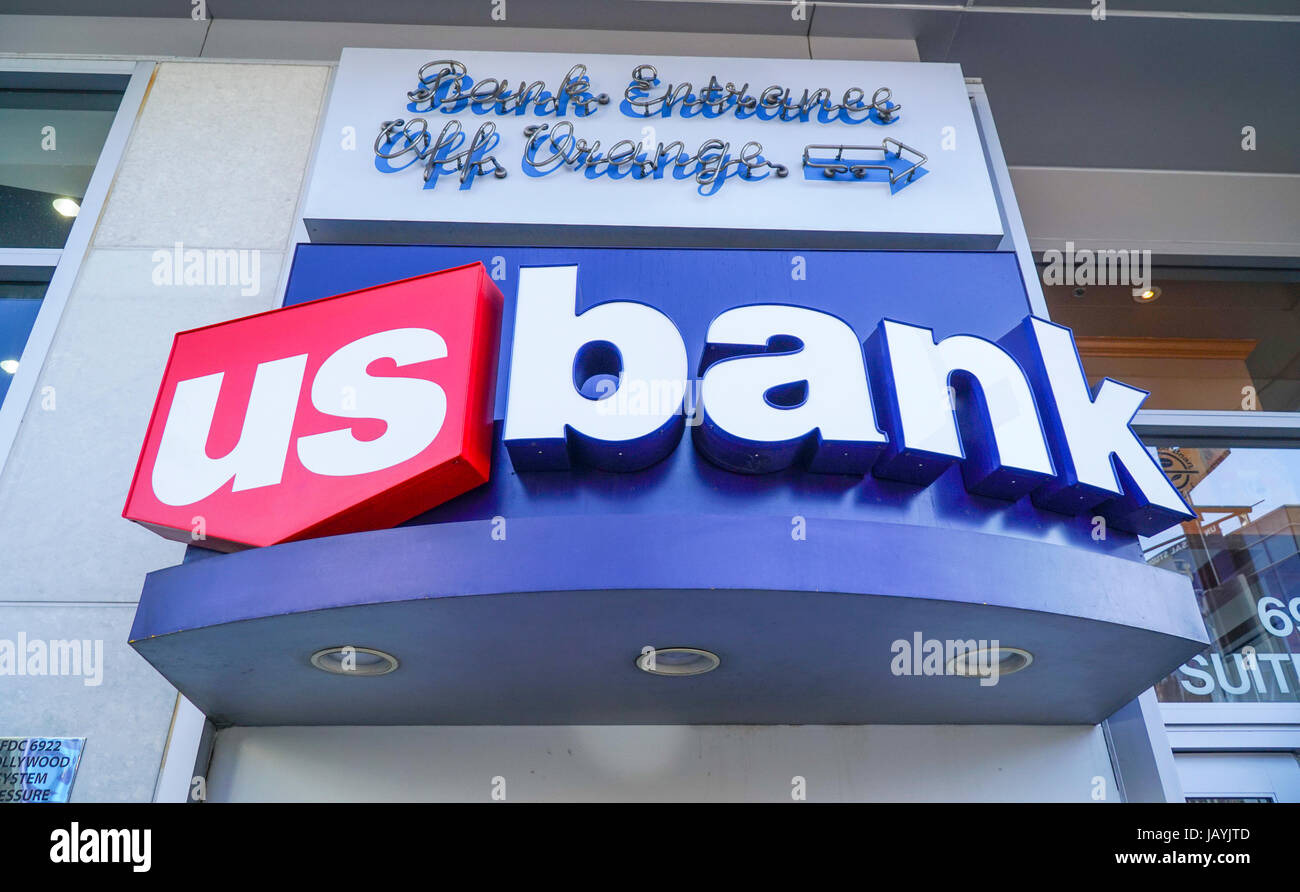 US Bank in Los Angeles - LOS ANGELES - CALIFORNIA Stock Photo - Alamy