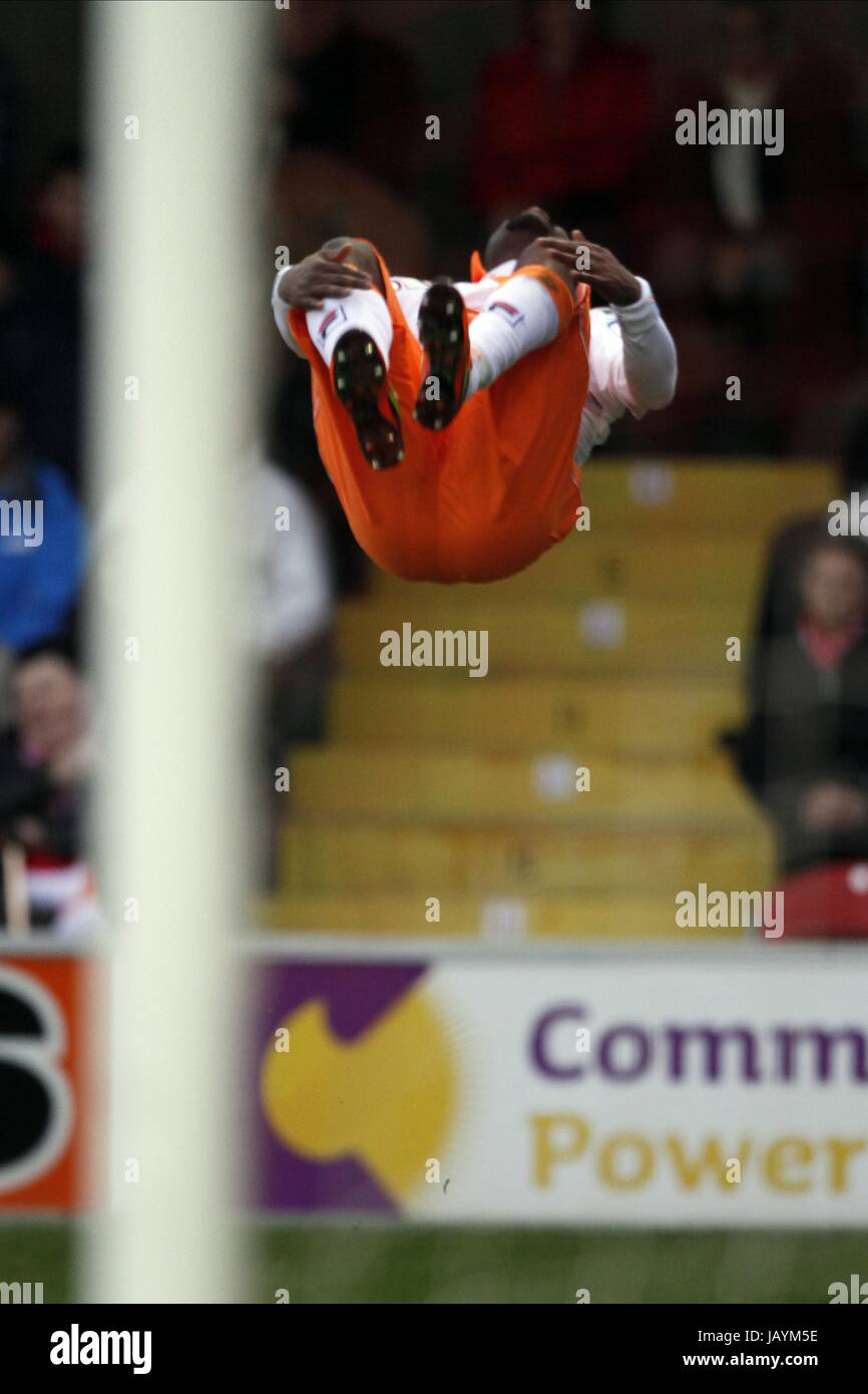 Football celebrating lua lua hi-res stock photography and images - Alamy