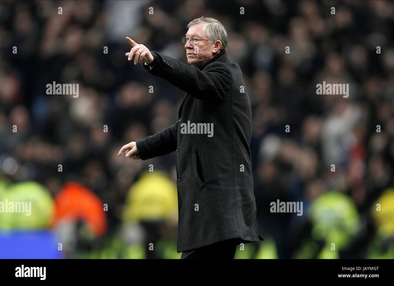 SIR ALEX FERGUSON MANCHESTER UNITED FC MANAGER MANCHESTER UNITED FC ...