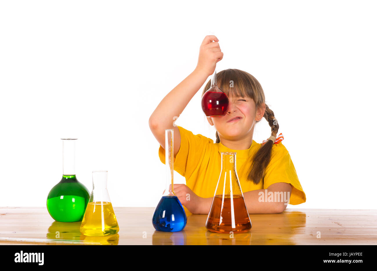 school girl doing chemistry science experiment Stock Photo - Alamy