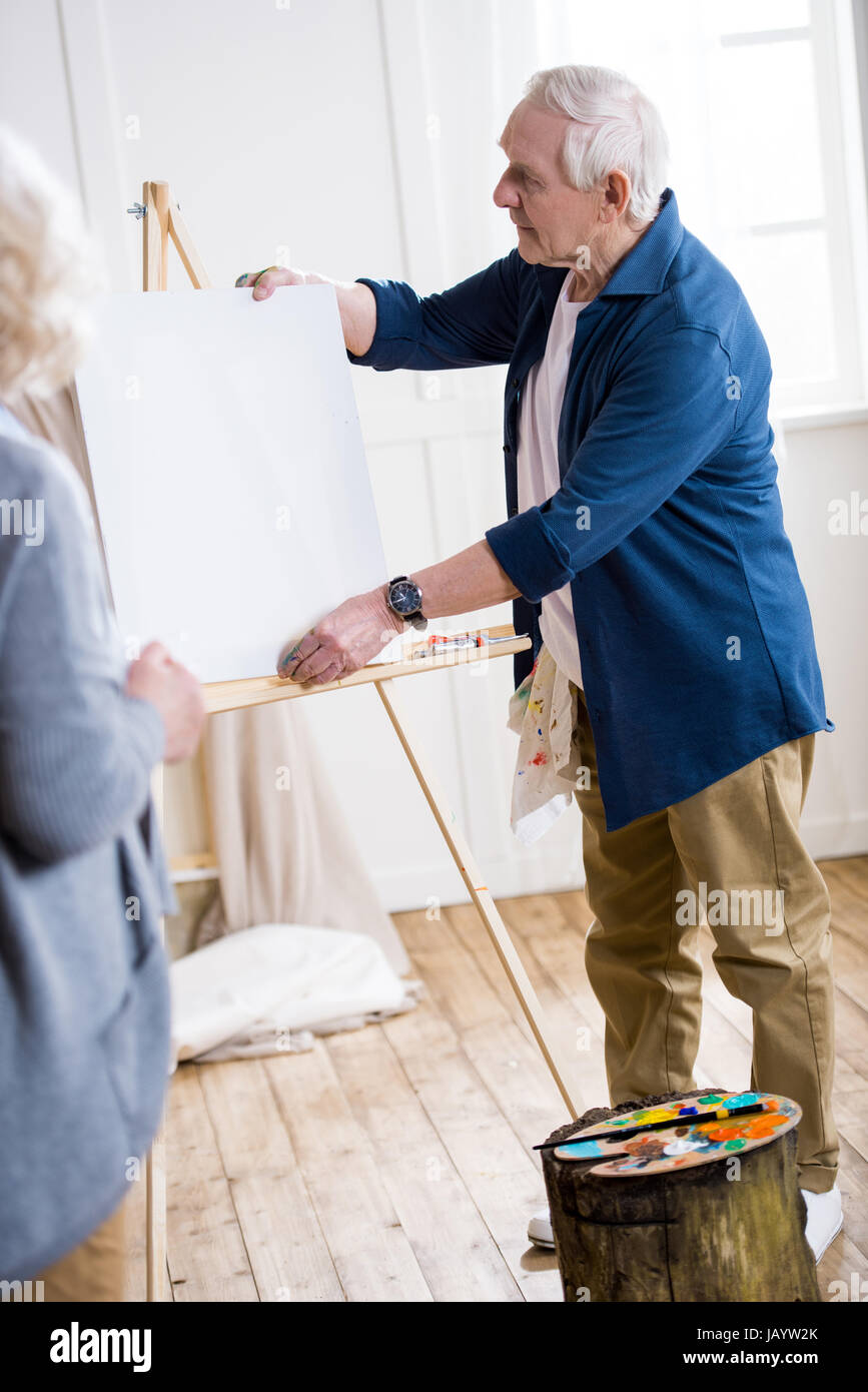Man draw woman artist hi-res stock photography and images - Alamy