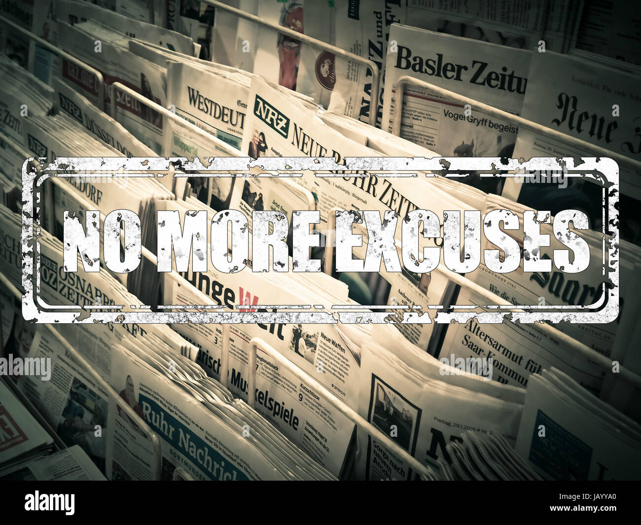 Fake news newspaper hi-res stock photography and images - Alamy