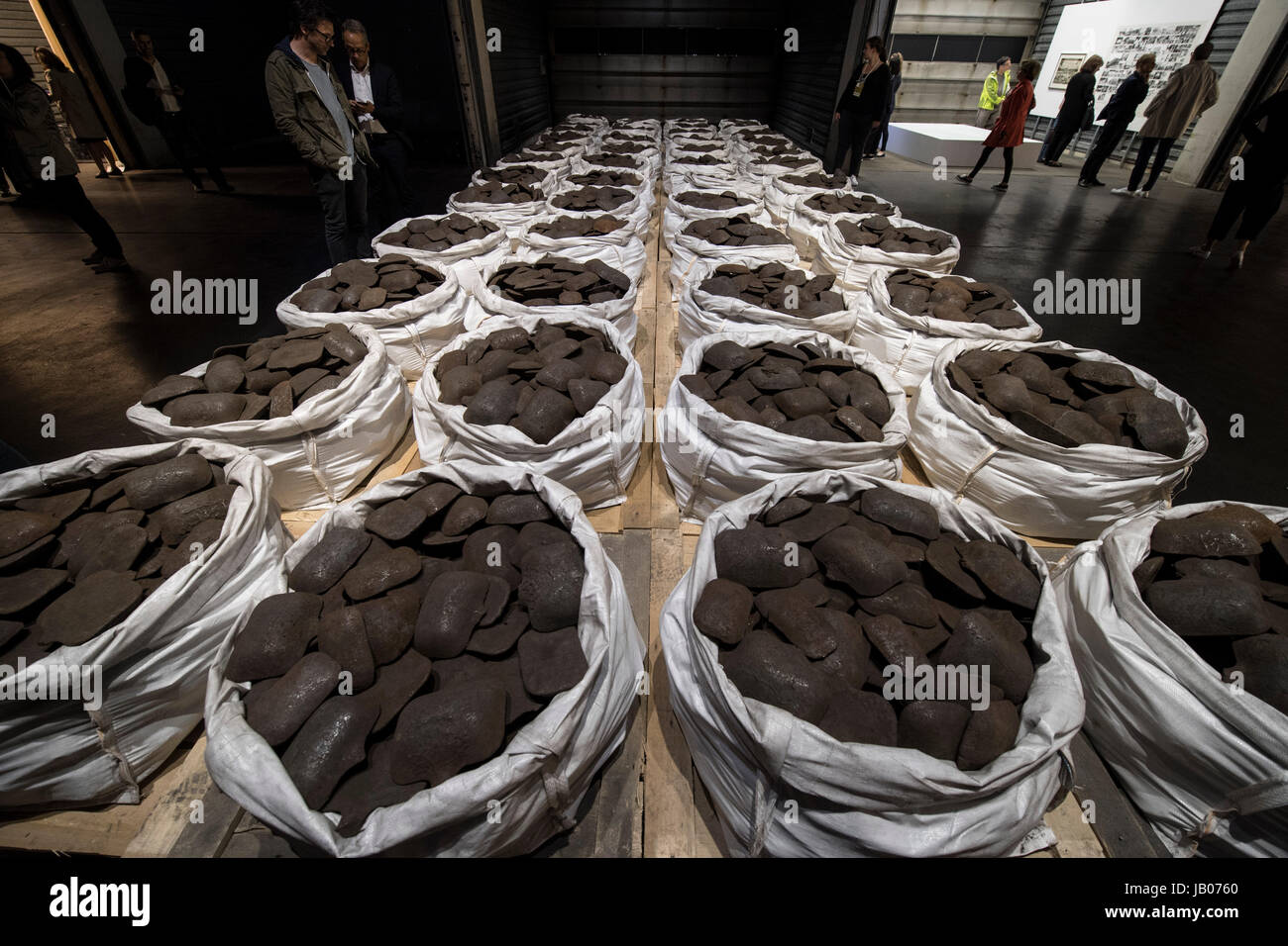Kassel, Germany. 8th June, 2017. Sacks full of bar iron at the ...