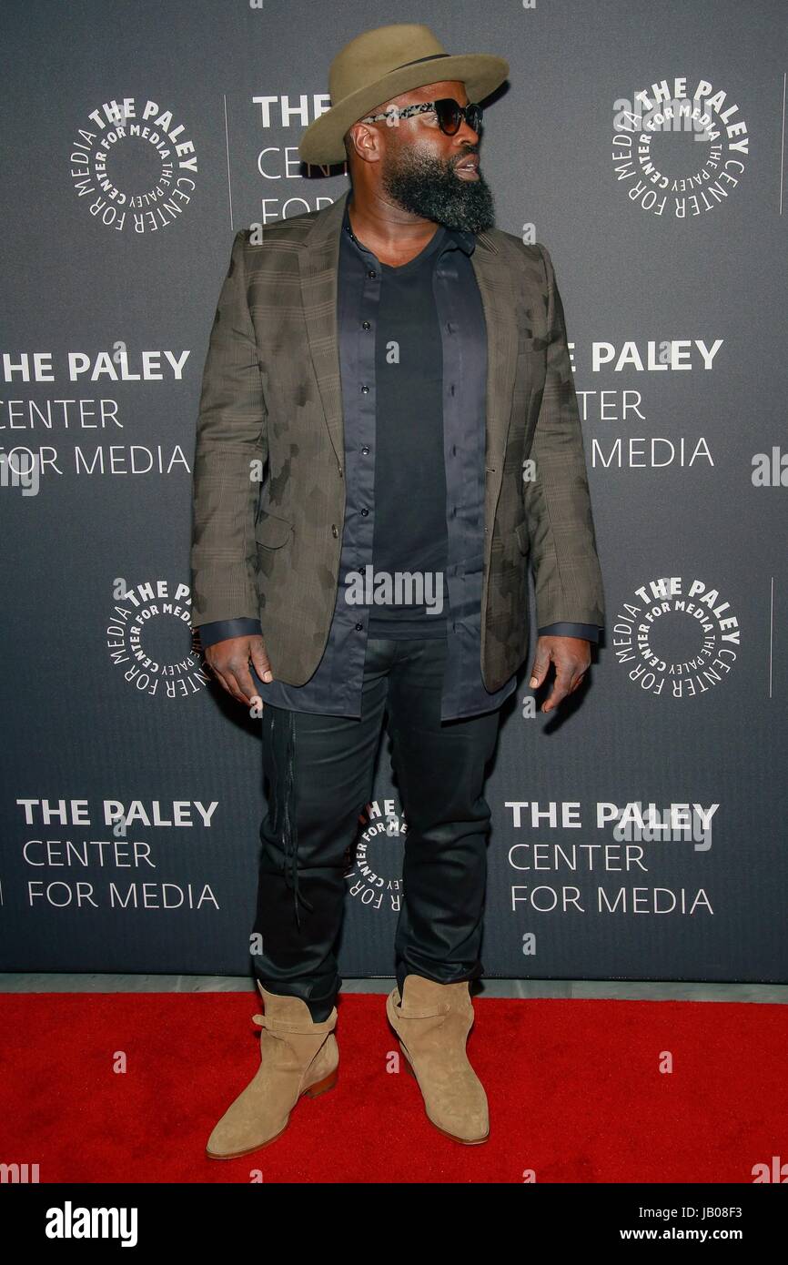 Black thought roots hi-res stock photography and images - Alamy