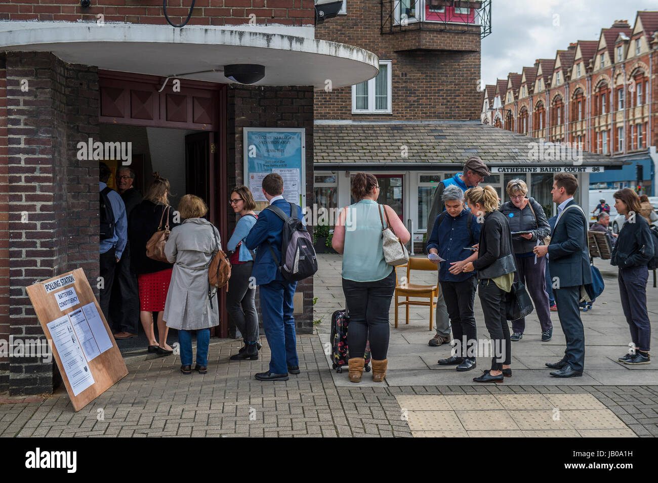 Salvation army centre balham hi-res stock photography and images - Alamy