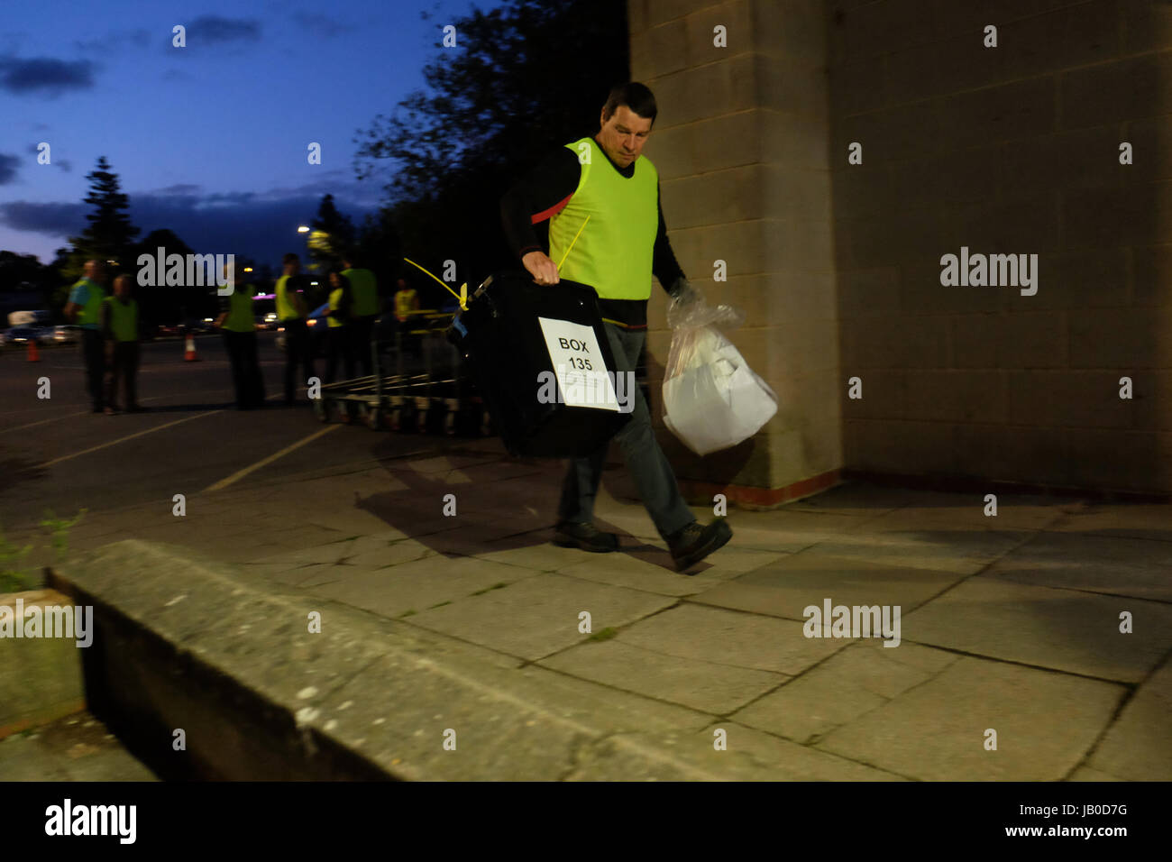 10 count box hi-res stock photography and images - Alamy