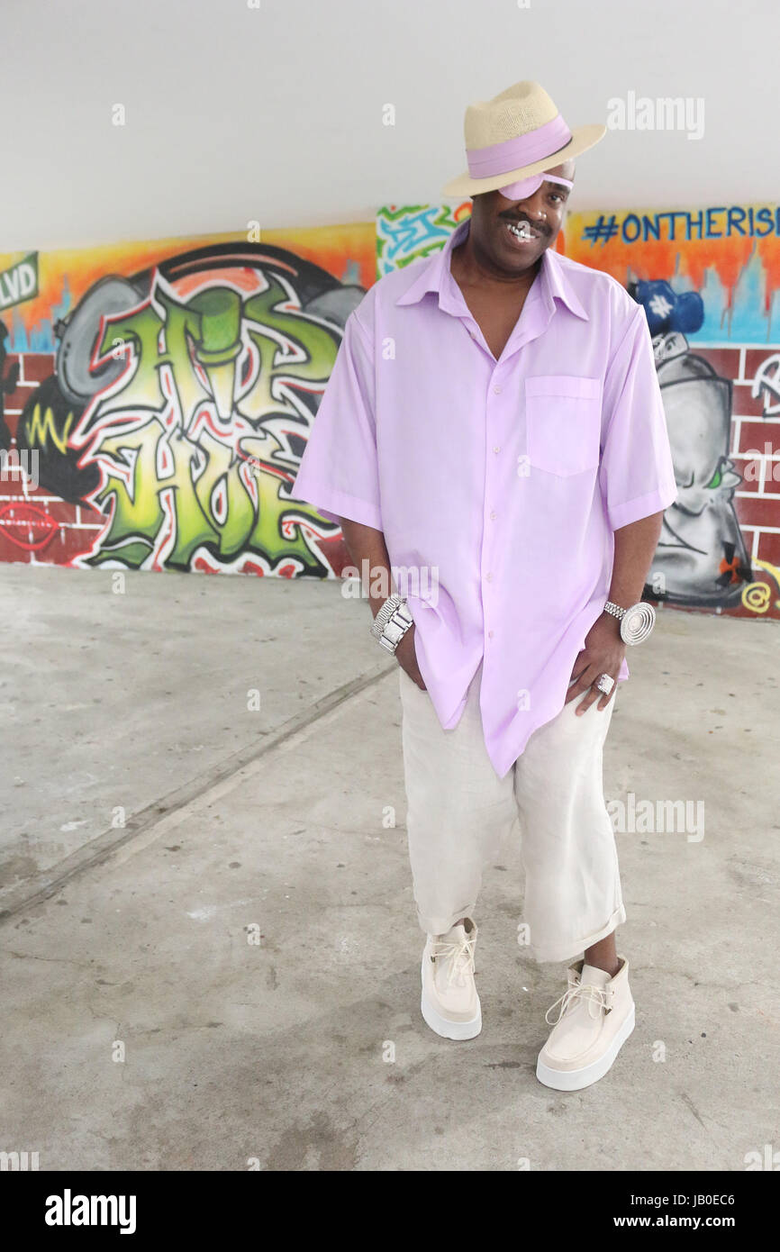 Bronx, NY, USA. 8th June, 2017. Slick Rick at the official proclamation ...