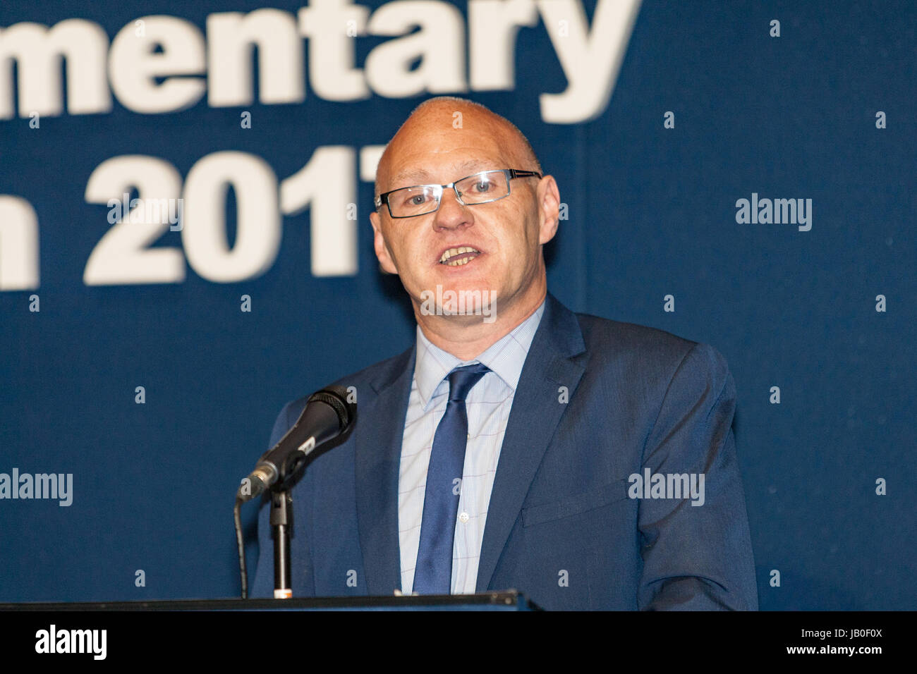 Paul maskey hi-res stock photography and images - Alamy