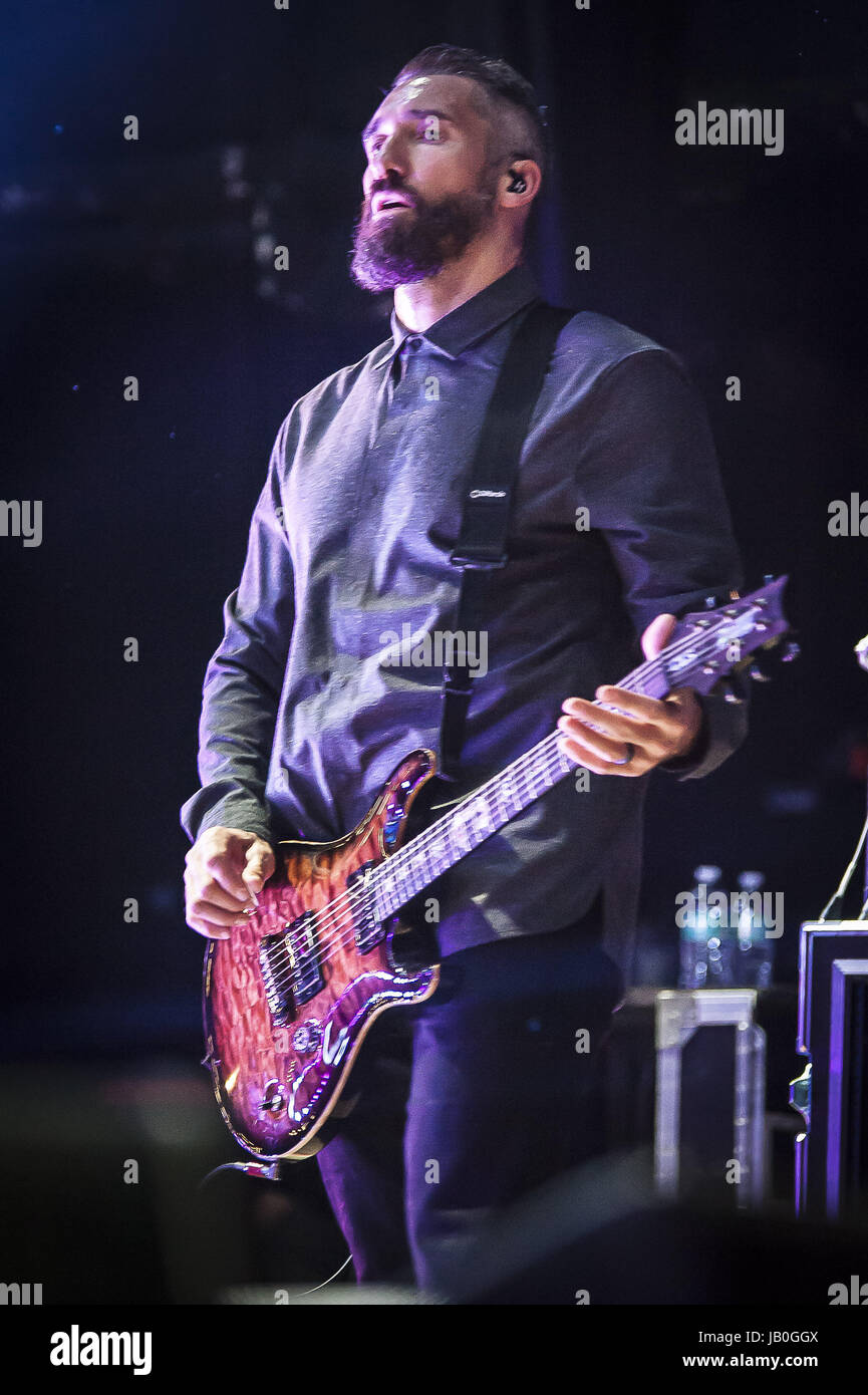 Anaheim, Anaheim, USA. 6th June, 2017. Clint Lowery of Sevendust ...
