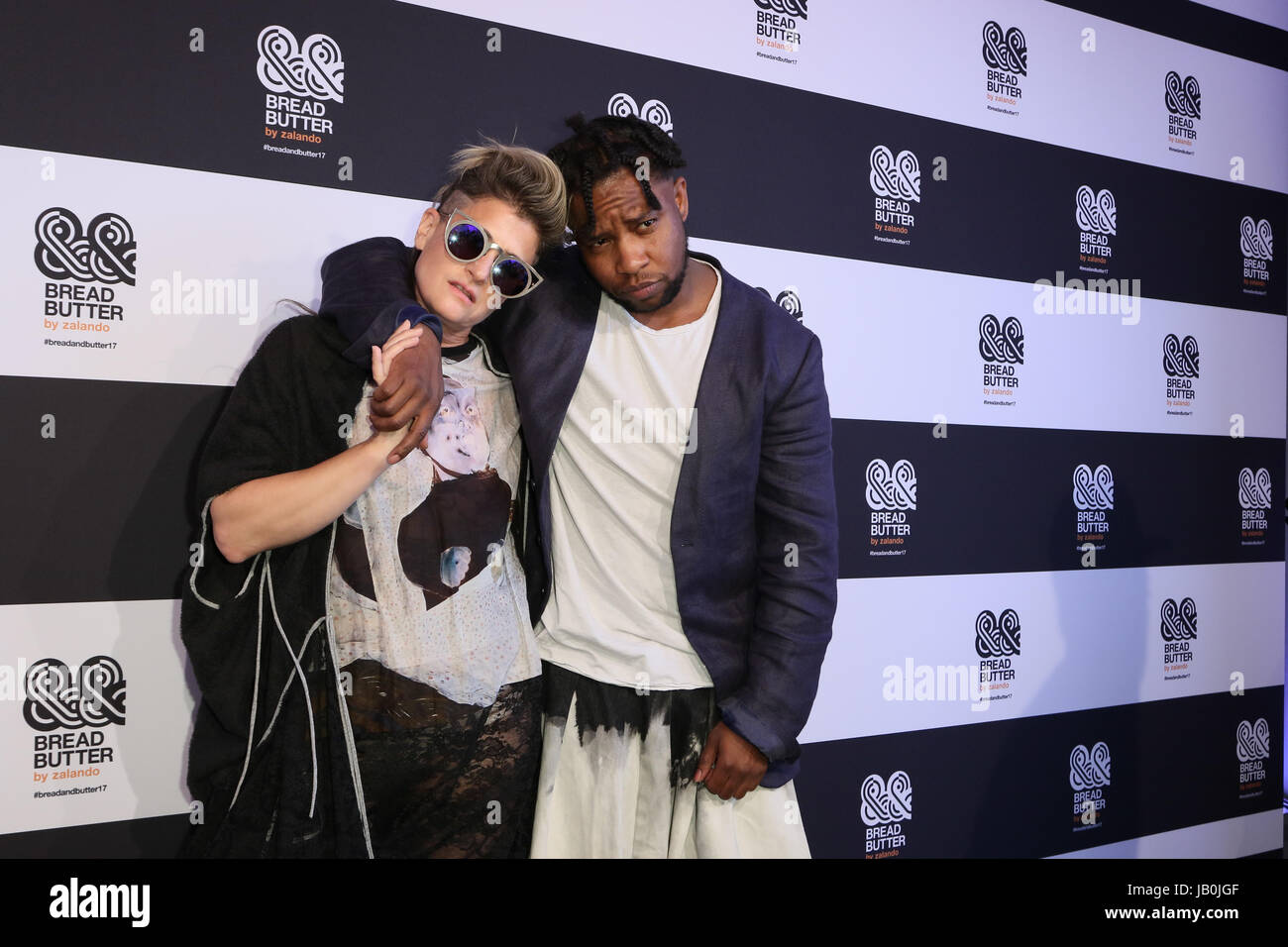 Merrill beth nisker hi-res stock photography and images - Alamy