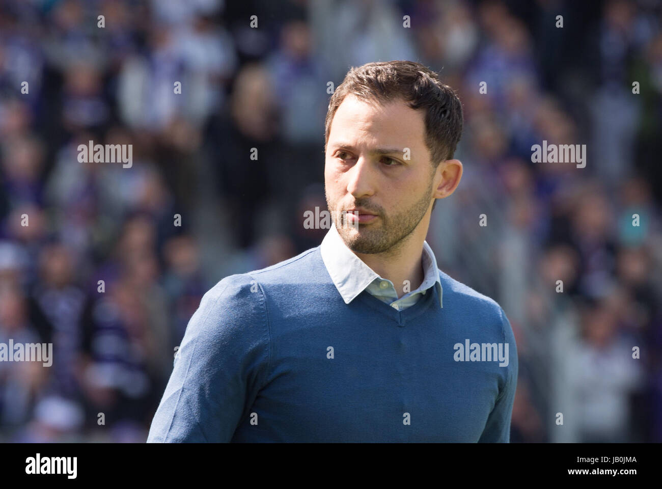 Aue, Germany. 09th Apr, 2017. ARCHIVE - Aue's coach Domenico Tedesco ...