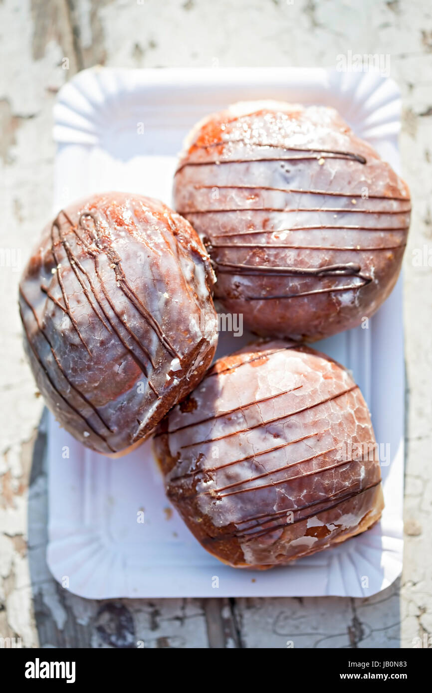 Doughnut cream filling hi-res stock photography and images - Alamy